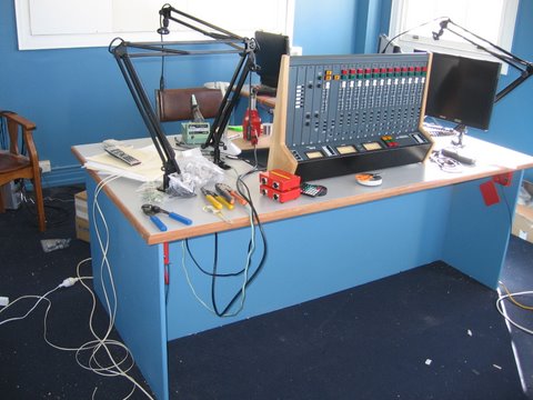 Hux Electronics Soapbox